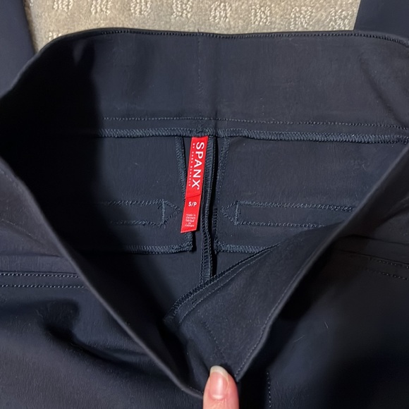 SPANX | Pants & Jumpsuits | Nwot Spanx The Perfect Pant Ankle Back Seam ...